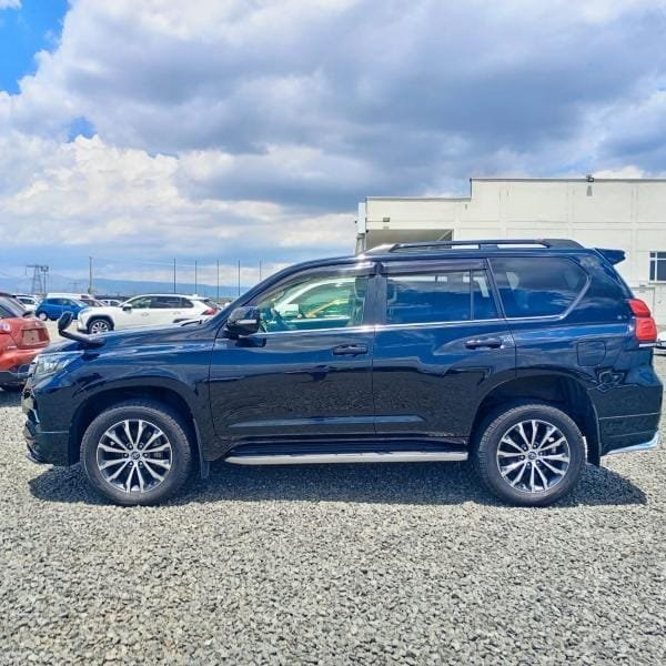 TOYOTA LANDCRUISER PRADO TZG – Buygari