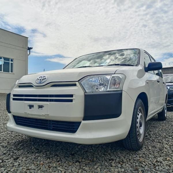 TOYOTA SUCCEED – Buygari