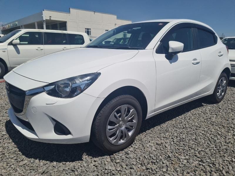 MAZDA DEMIO – Buygari